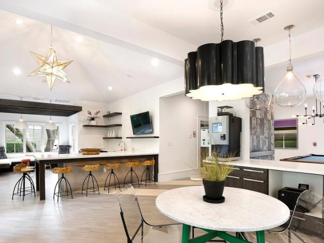 1 BR, 1 BA Apartment 2006 Metric Blvd, Austin, TX 78758