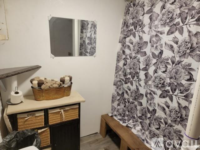 1 BR, 1 BA Apartment 2008 Virginia Ave, Unit BASEMENT/OFFICEAPARTMENT Unit, Bellevue, NE 68005