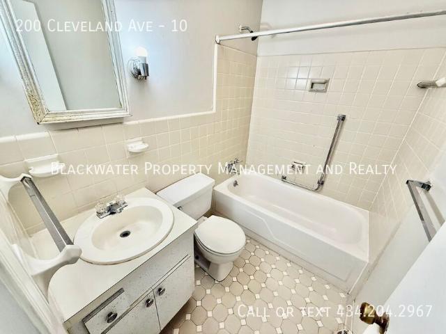 1 BR, 1 BA Apartment 200 Cleveland Ave, Lynchburg, VA 24503