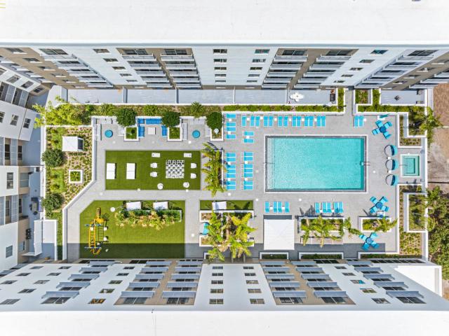 1 BR, 1 BA Apartment 200 NE 1st Avenue Unit 715, Pompano Beach, FL 33060