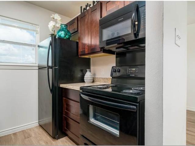 1 BR, 1 BA Apartment 200 South Ave A, Aransas Pass, TX 78336