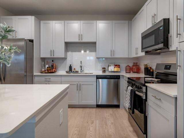 1 BR, 1 BA Apartment 2010 Limetta Drive Unit 208, Davenport, FL 33897