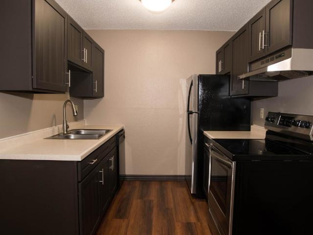 1 BR, 1 BA Apartment 2015 Central Ave NE Unit 20 412, Minneapolis, MN 55418