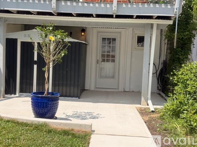 1 BR, 1 BA Apartment 201 Ridge Avenue, Unit 2, Towson, MD 21286