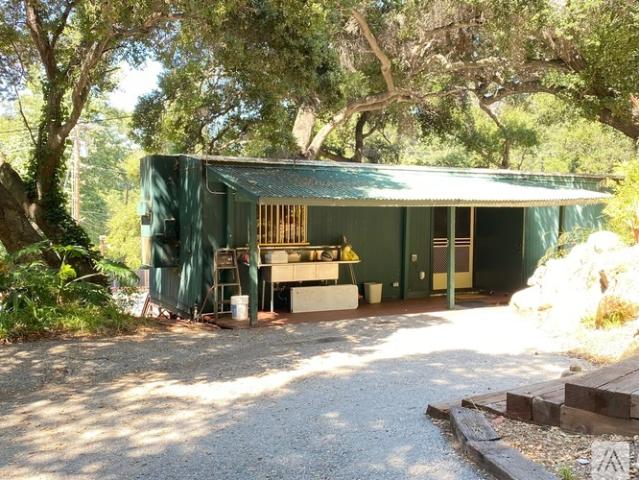 1 BR, 1 BA Apartment 201 S Topanga Canyon Blvd, Unit #2, Los Angeles County, CA 90290
