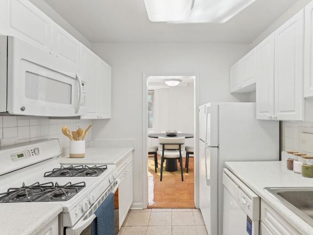 1 BR, 1 BA Apartment 2020 F Street Northwest Unit 320, Washington, DC 20052