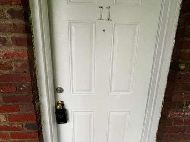1 BR, 1 BA Apartment 2021 Cambridge Dr, Lexington, KY 40504