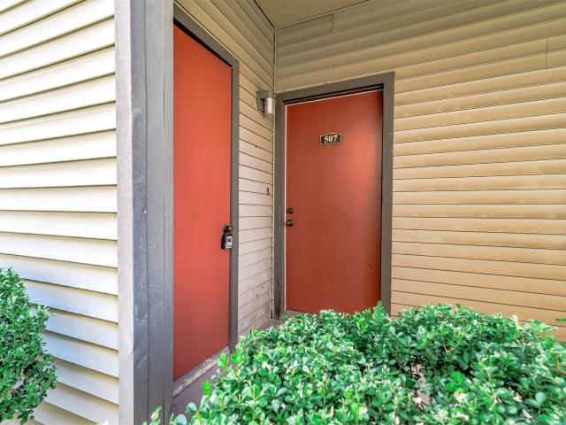 1 BR, 1 BA Apartment 2025 Augusta Drive, Houston, TX 77057