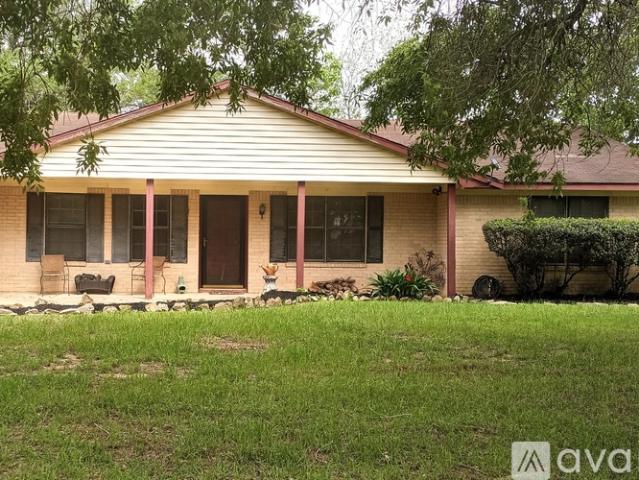 1 BR, 1 BA Apartment 2026 2nd Street, Hempstead, TX 77445