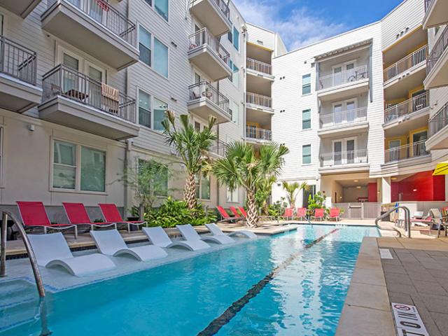 1 BR, 1 BA Apartment 2028 E 7th St, Austin, TX 78702