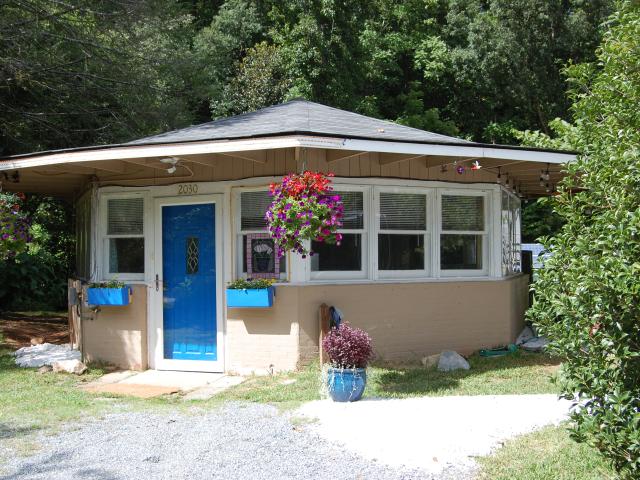 1 BR, 1 BA Apartment 2030 US 176 Hwy, Tryon, NC 28782