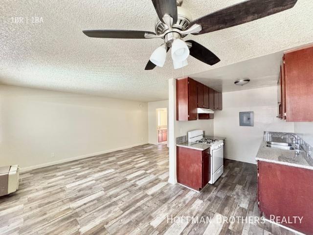 1 BR, 1 BA Apartment 20334 Saticoy St, Winnetka, CA 91306