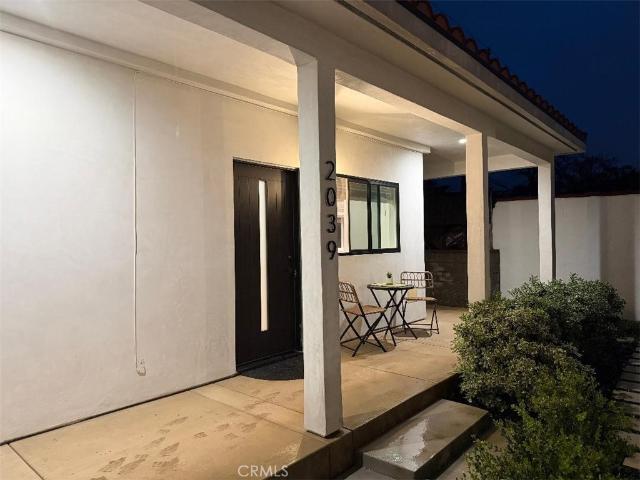 1 BR, 1 BA Apartment 2039 Casa Grande Street, Pasadena, CA 91104