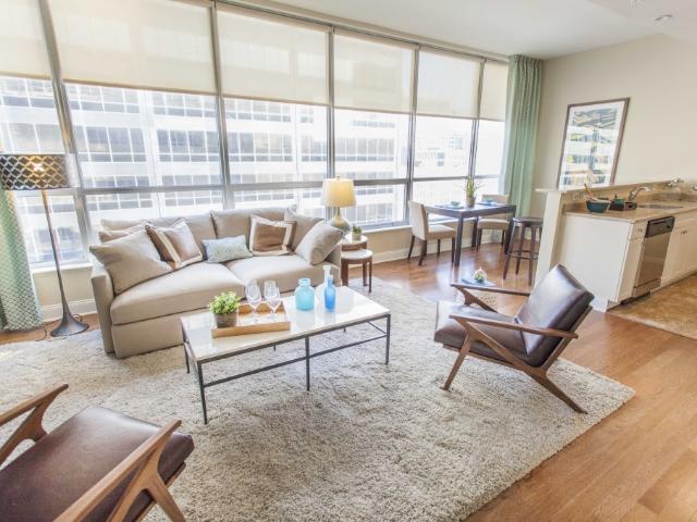1 BR, 1 BA Apartment 2040 Market St Unit 207, Philadelphia, PA 19103