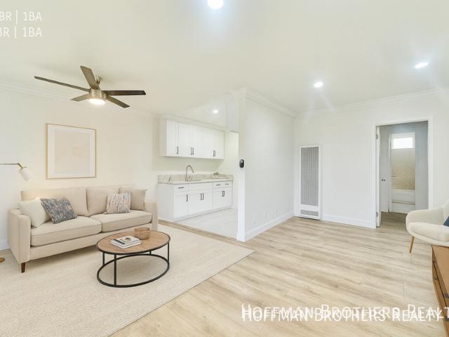 1 BR, 1 BA Apartment 20445 Saticoy St, Winnetka, CA 91306