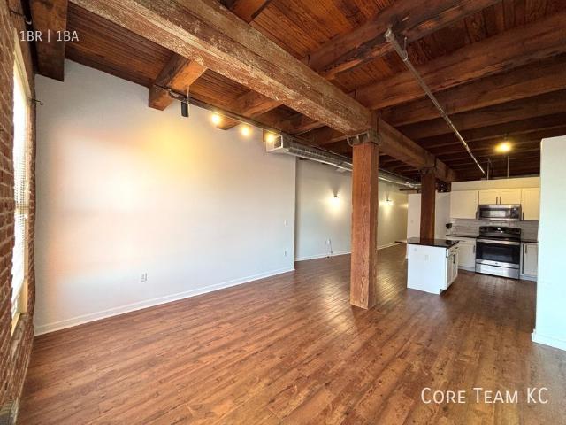 1 BR, 1 BA Apartment 204 Walnut St, Kansas City, MO 64106