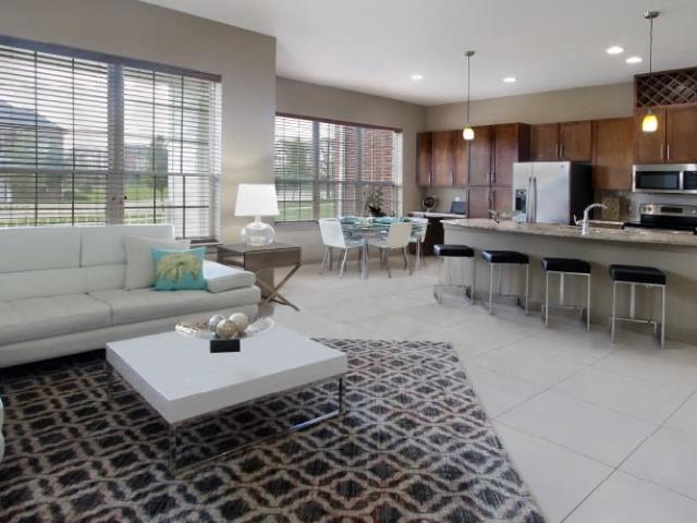 1 BR, 1 BA Apartment 204 South 64th Street Unit 17204, West Des Moines, IA 50266