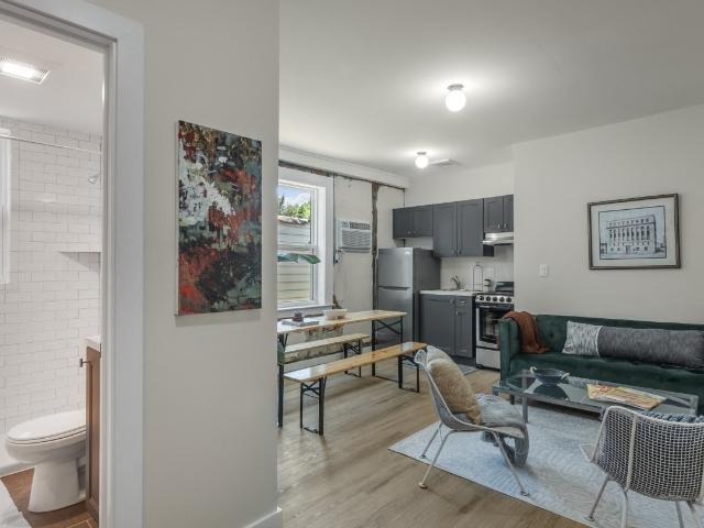 1 BR, 1 BA Apartment 2055 Vinewood Street Unit 24, Detroit, MI 48216