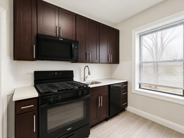 1 BR, 1 BA Apartment 206 Montgomery Street Unit 01, Bloomfield, NJ 07003