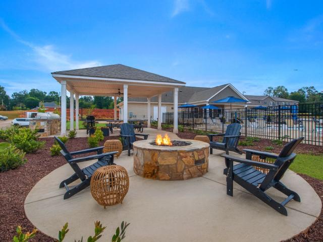 1 BR, 1 BA Apartment 2076 Legacy Park Trail Unit 2084 2084 204, Burlington, NC 27215