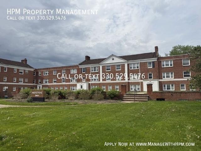 1 BR, 1 BA Apartment 20825 Chagrin Blvd, Shaker Heights, OH 44122
