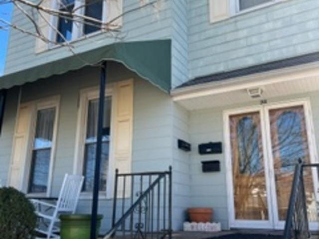 1 BR, 1 BA Apartment 208 E Pearl St, Unit A, Jerseyville, IL 62052