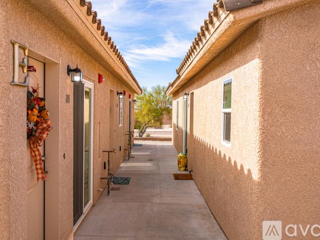 1 BR, 1 BA Apartment 2094 Swanson Avenue, Unit E102, Lake Havasu City, AZ 86403