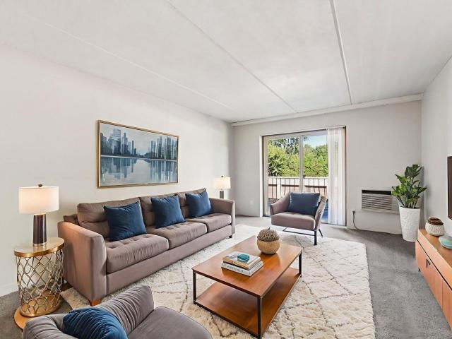 1 BR, 1 BA Apartment 2095 Dotte Drive Unit 2095 306, Saint Paul, MN 55110