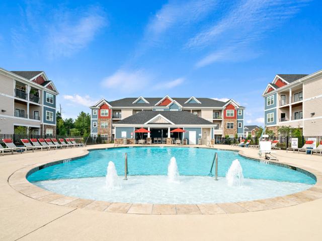 1 BR, 1 BA Apartment 20 Weaver View Cir Unit 67 208, Weaverville, NC 28787