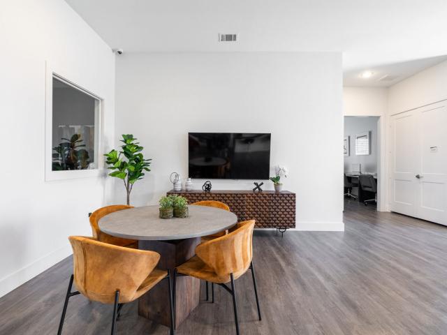 1 BR, 1 BA Apartment 2101 Crouch Road Unit 7302, Dallas, TX 75241