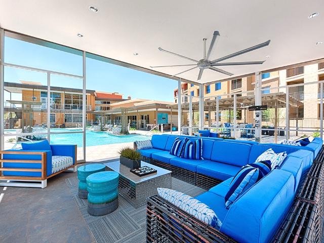 1 BR, 1 BA Apartment 21021 N 56th St Unit 2002, Phoenix, AZ 85054