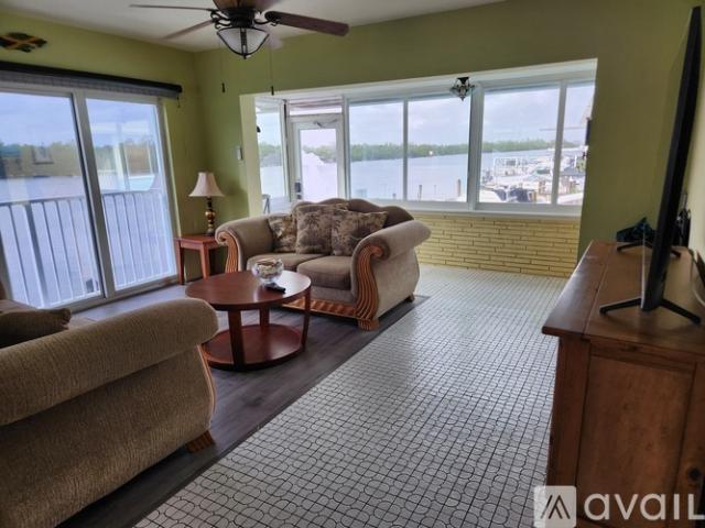1 BR, 1 BA Apartment 2106 North Ocean Drive, Unit 10, Hollywood, FL 33019