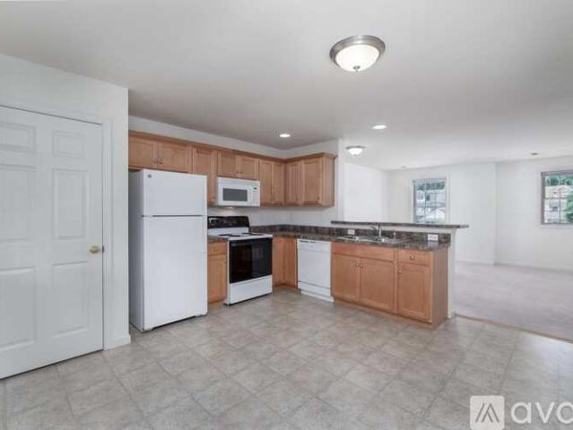 1 BR, 1 BA Apartment 210 Hampden Drive, Unit 210 Hampden Drive, Mountville, PA 17554