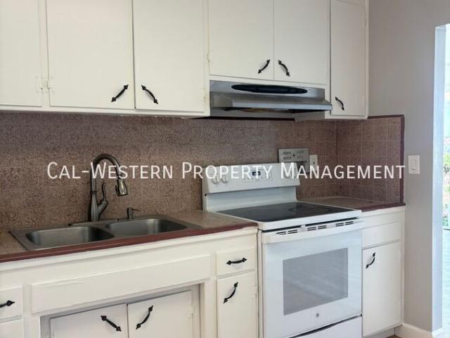 1 BR, 1 BA Apartment 210 Murlagan Avenue, Mountain View, CA 94043
