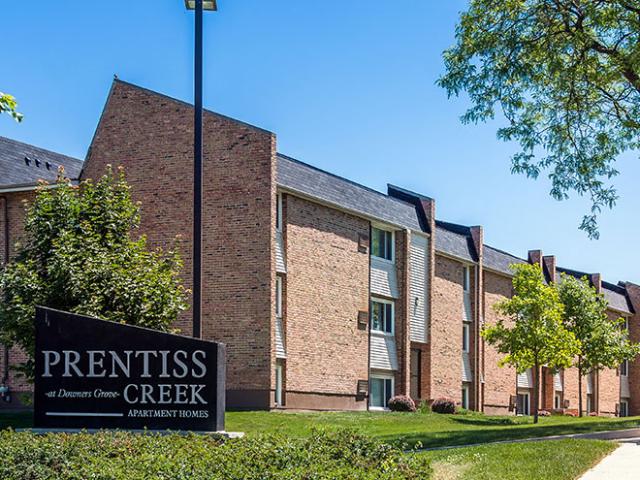 1 BR, 1 BA Apartment 2110 Prentiss Drive Unit A205, Downers Grove, IL 60516
