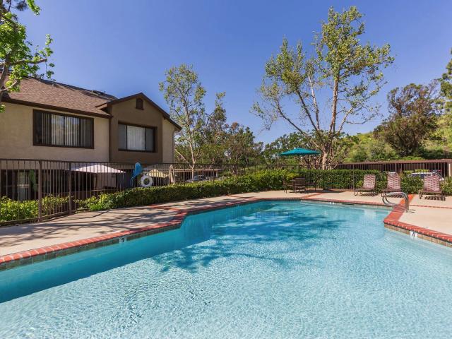 1 BR, 1 BA Apartment 21141 Canada Road Unit B03E, Lake Forest, CA 92630