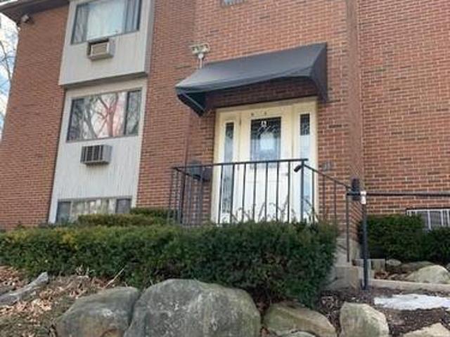 1 BR, 1 BA Apartment 211 Highland Ave, Unit 6A, Waterbury, CT 06708
