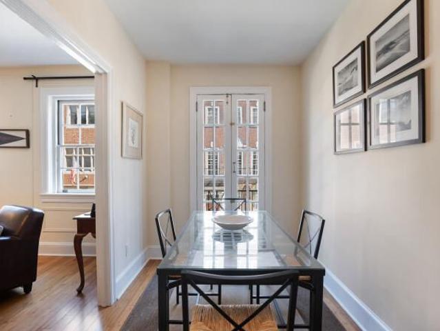 1 BR, 1 BA Apartment 2130 Locust Street Unit A03, Philadelphia, PA 19103