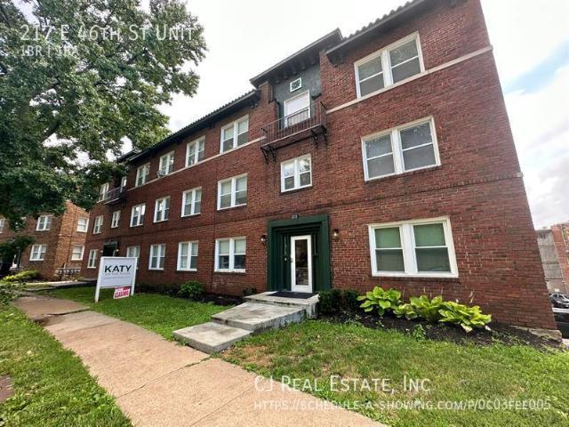 1 BR, 1 BA Apartment 217 E 46th St Unit, Kansas City, MO 64112