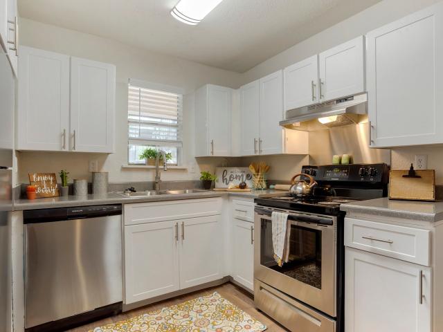 1 BR, 1 BA Apartment 2144 Lakeshore Drive Unit 4848C, Ridgeland, MS 39157