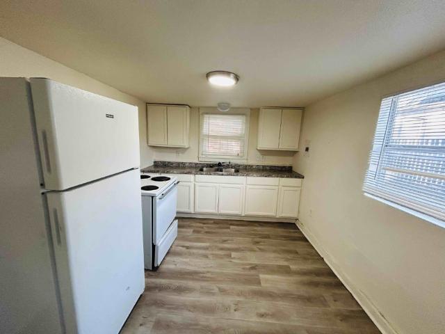 1 BR, 1 BA Apartment 214 E Huff Ave, San Antonio, TX 78214