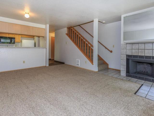 1 BR, 1 BA Apartment 21600 South Des Moines Unit N105, Seattle, WA 98198