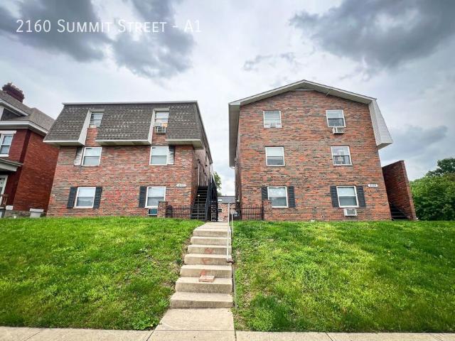1 BR, 1 BA Apartment 2160 Summit Street, Columbus, OH 43201