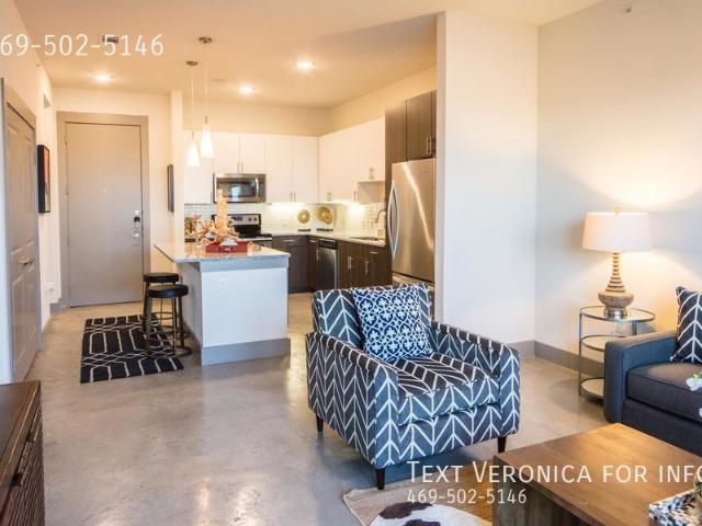 1 BR, 1 BA Apartment 2175 Tucker St, Dallas, TX 75214