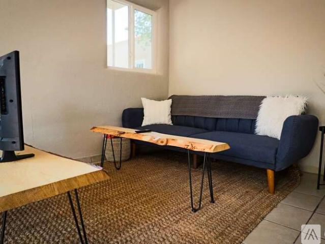 1 BR, 1 BA Apartment 219 Girard Boulevard Southeast, Unit 3, Albuquerque, NM 87106