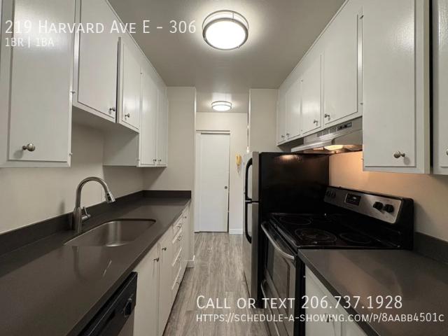 1 BR, 1 BA Apartment 219 Harvard Ave E, Seattle, WA 98102