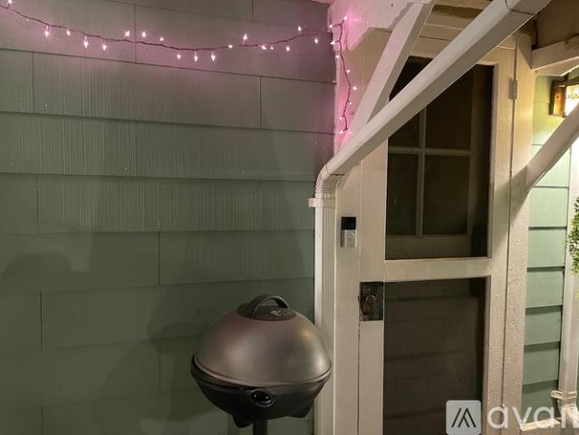 1 BR, 1 BA Apartment 21 Center St, Phoenicia, NY 12464