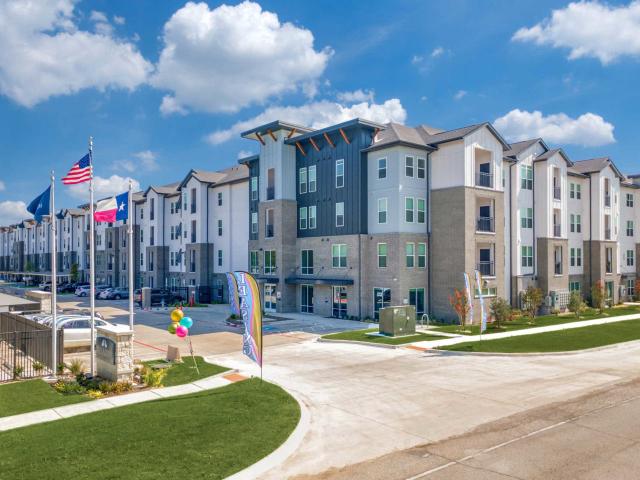 1 BR, 1 BA Apartment 2200 West Bruton Road Unit 3672, Balch Springs, TX 75180