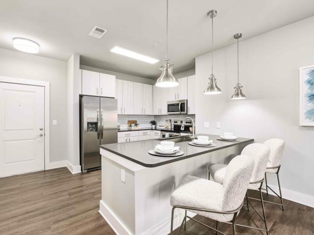 1 BR, 1 BA Apartment 2200 Thomas Drive Unit 2 2106, Panama City, FL 32408