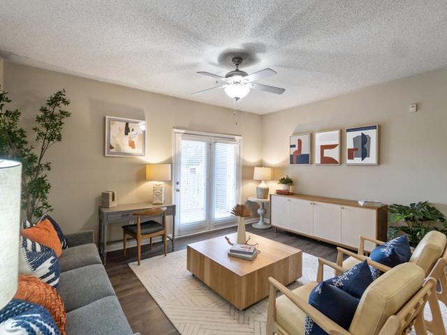1 BR, 1 BA Apartment 2201 W Orem Dr Unit 115, Houston, TX 77047